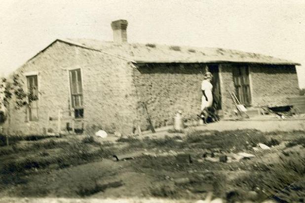 Peekin’ into the past | Holyoke Enterprise